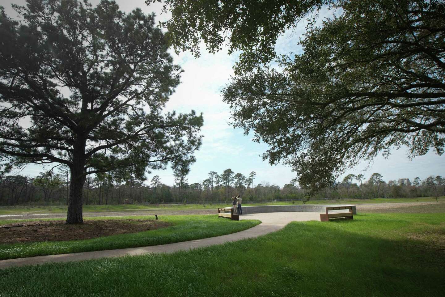 Houston land bridge opens in Memorial Park with Texas' Biggest Picnic