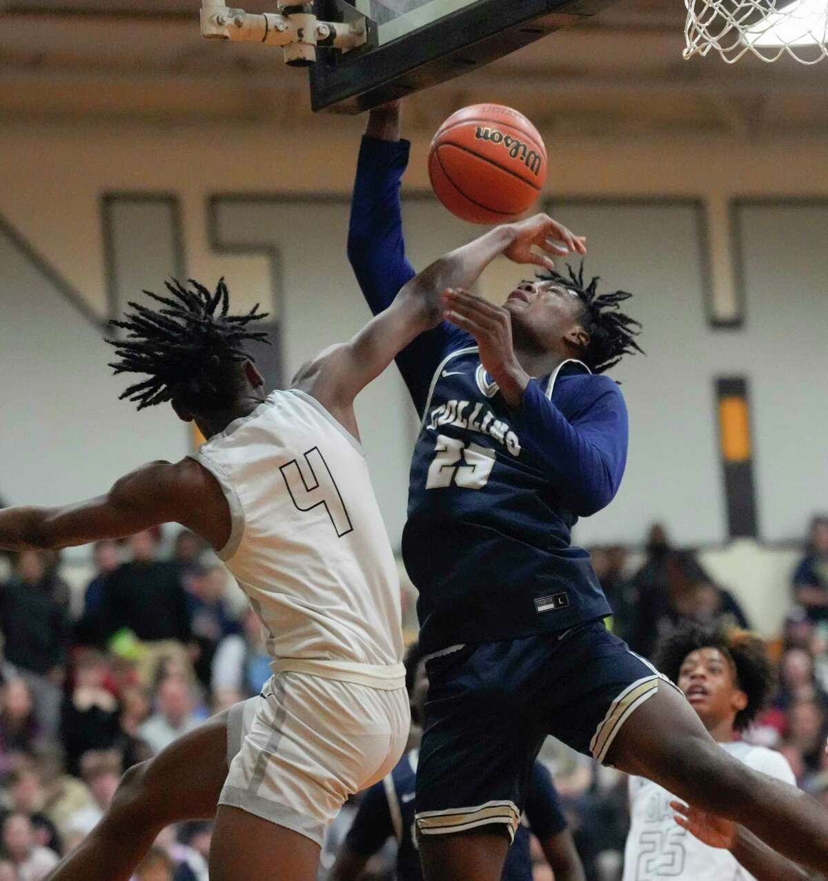 Klein Collins Tigers topple Klein Oak Panthers for district title