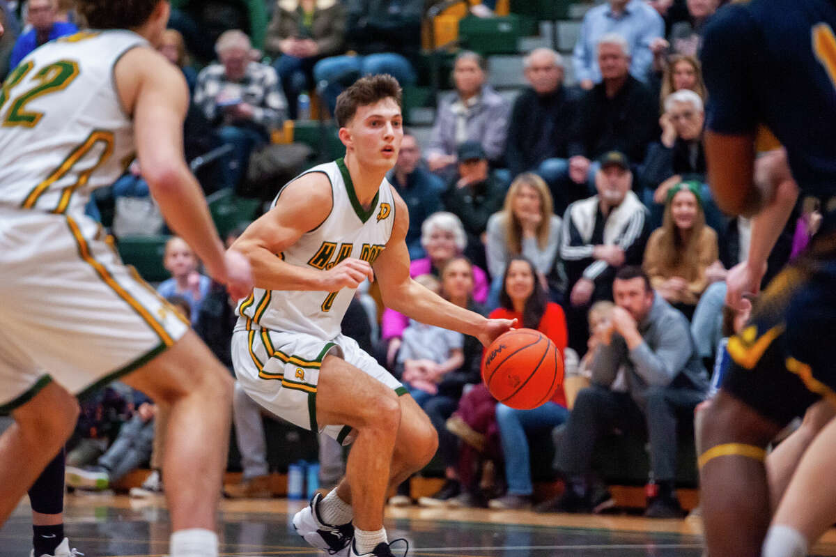 Dow boys struggle against hard-nosed Oilers