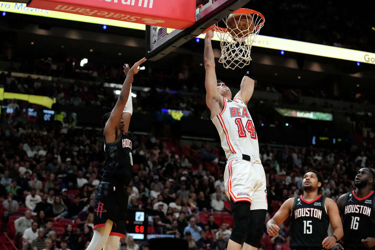 Houston Rockets switch into a game-ending mistake vs. Miami Heat