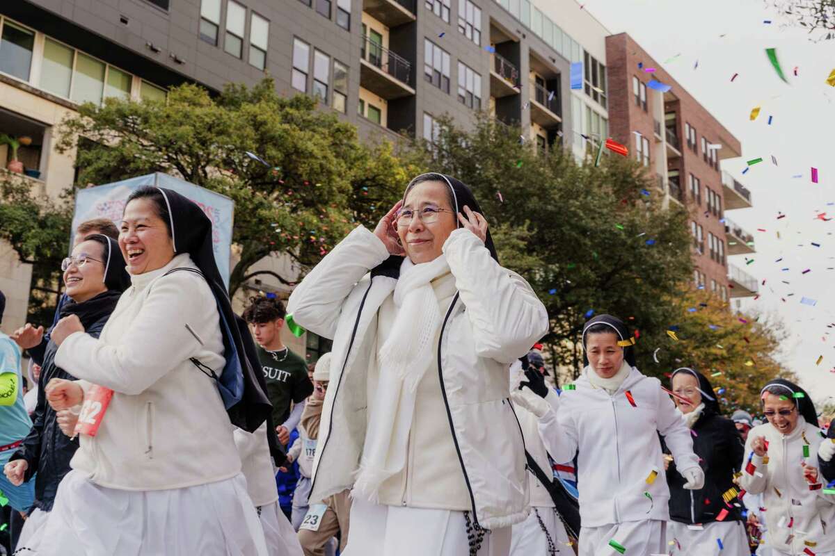 "Rally Nuns" raise money for Catholic schools with annual fun run