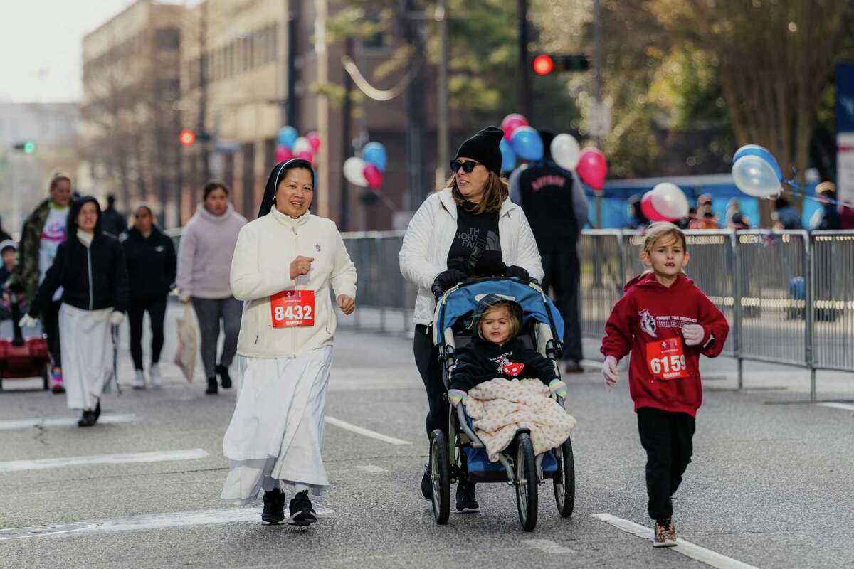 "Rally Nuns" raise money for Catholic schools with annual fun run