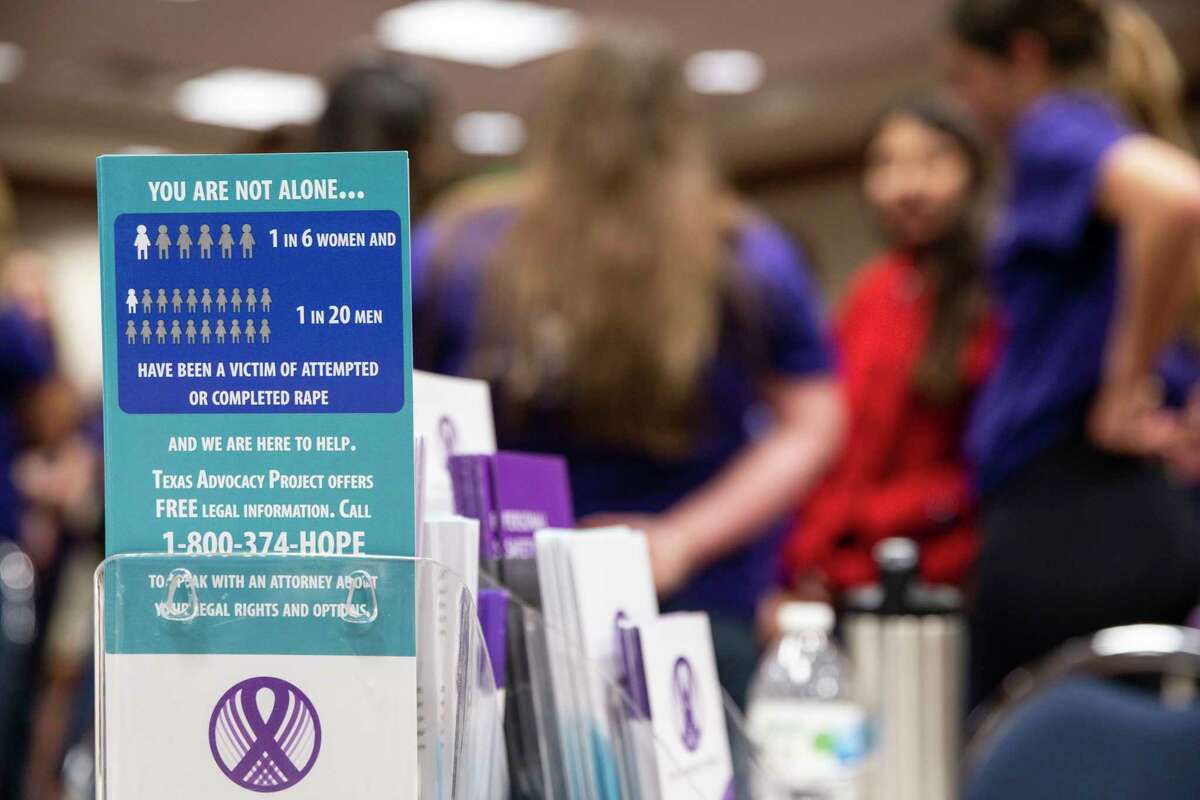 Texas Capitol training teaches teens dating violence prevention