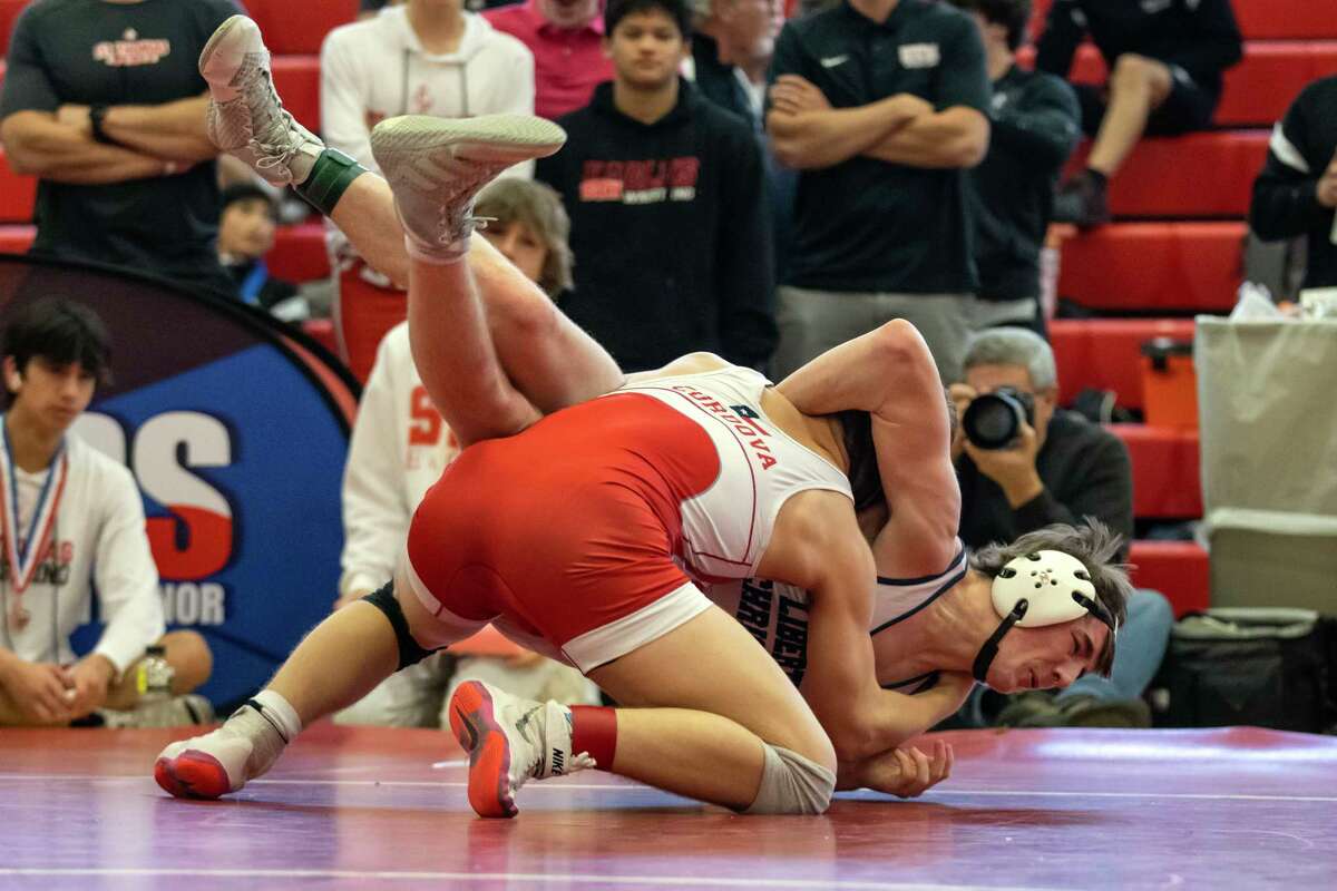 St. Thomas' Luke Malveaux, Sam Cordova win state wrestling titles