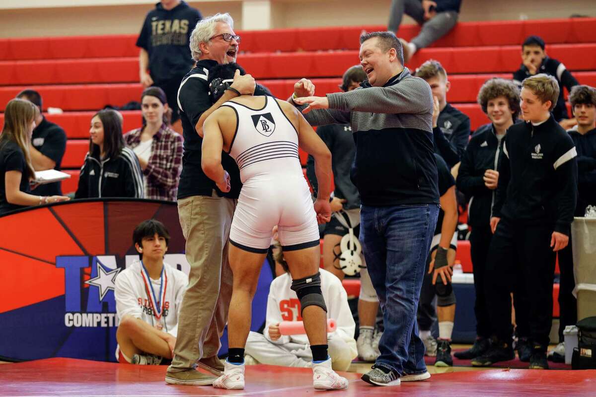 St. Thomas' Luke Malveaux, Sam Cordova win state wrestling titles