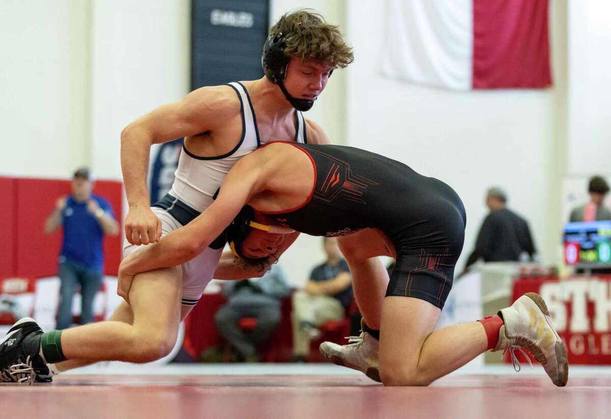 St. Thomas' Luke Malveaux, Sam Cordova win state wrestling titles