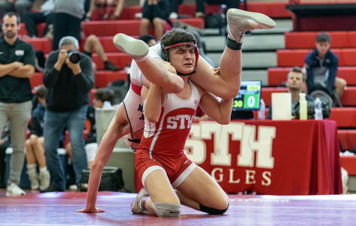 St. Thomas' Luke Malveaux, Sam Cordova win state wrestling titles