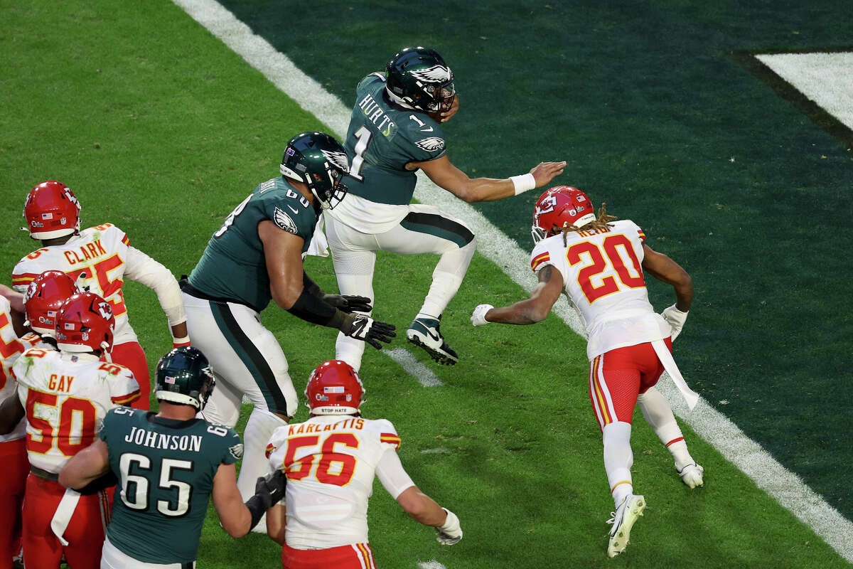 Super Bowl 57: How Jalen Hurts fared for Eagles in loss to Chiefs