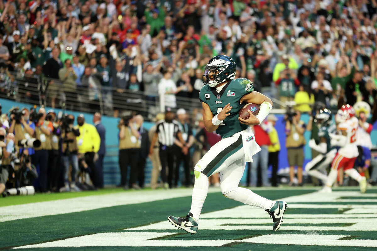 Super Bowl 57: How Jalen Hurts fared for Eagles in loss to Chiefs