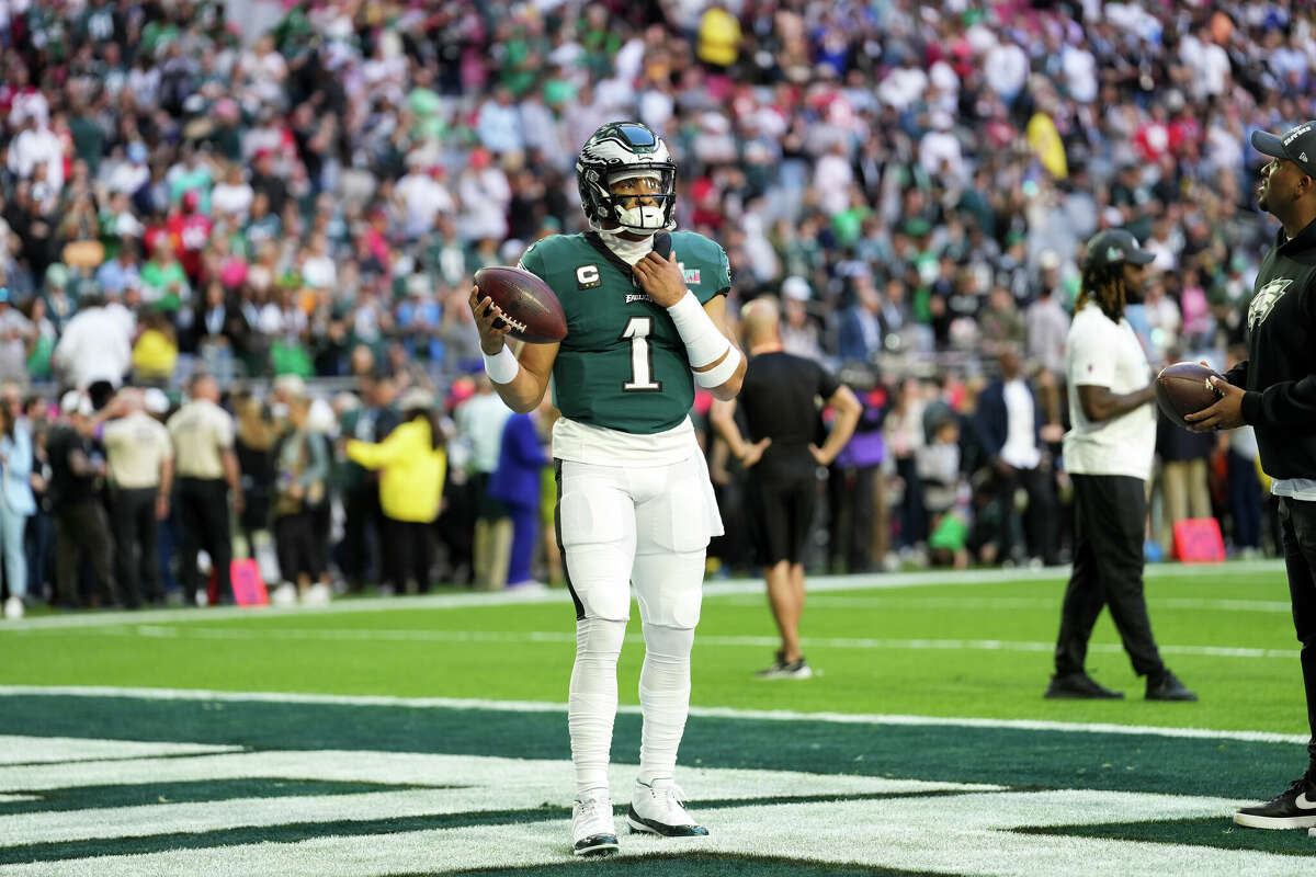 Super Bowl 57: How Jalen Hurts fared for Eagles in loss to Chiefs