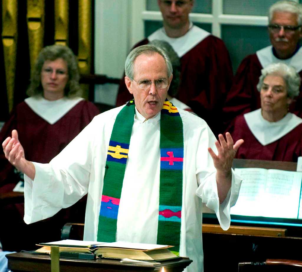 Rev. Moran stays 'vested' in town of New Milford