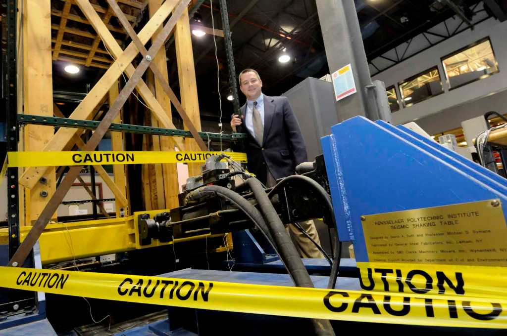 RPI commemorates a degree of success