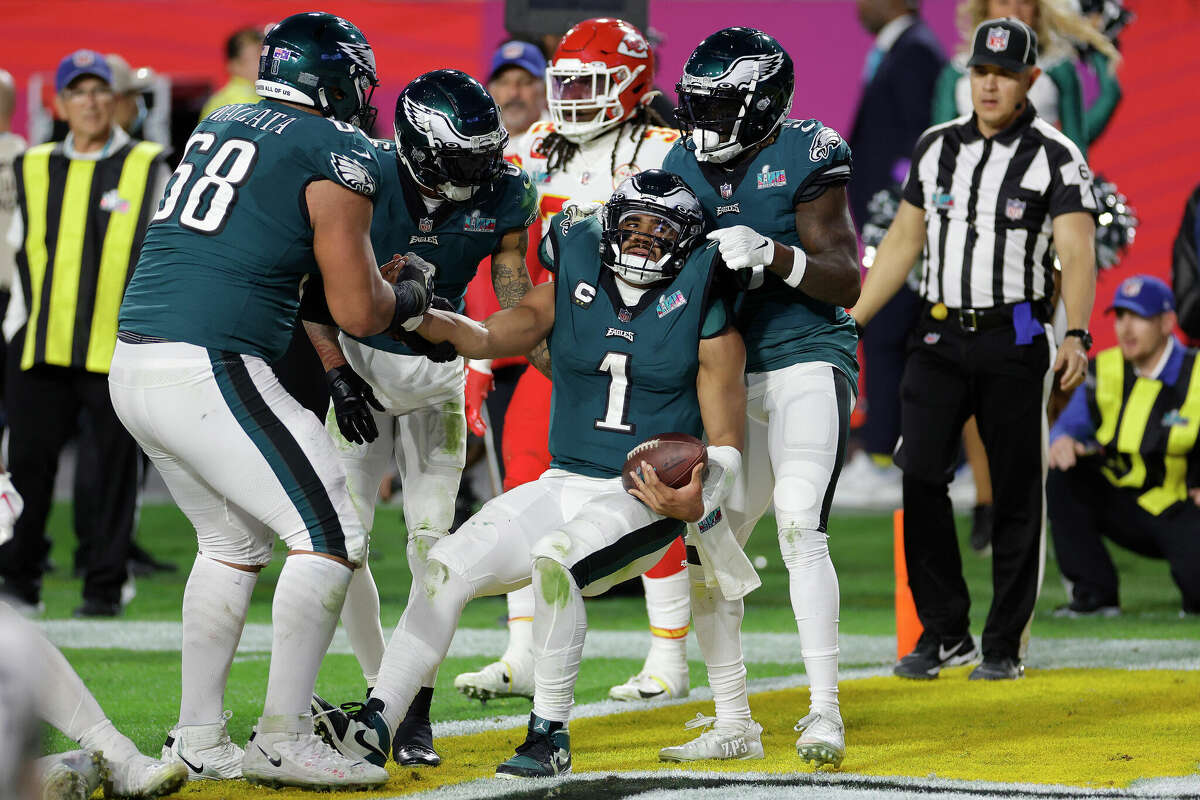 Super Bowl 57: How Jalen Hurts fared for Eagles in loss to Chiefs