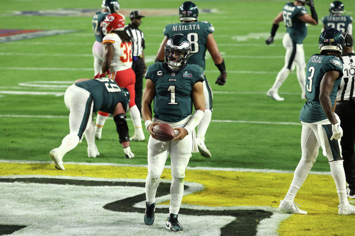 Super Bowl 57: How Jalen Hurts fared for Eagles in loss to Chiefs