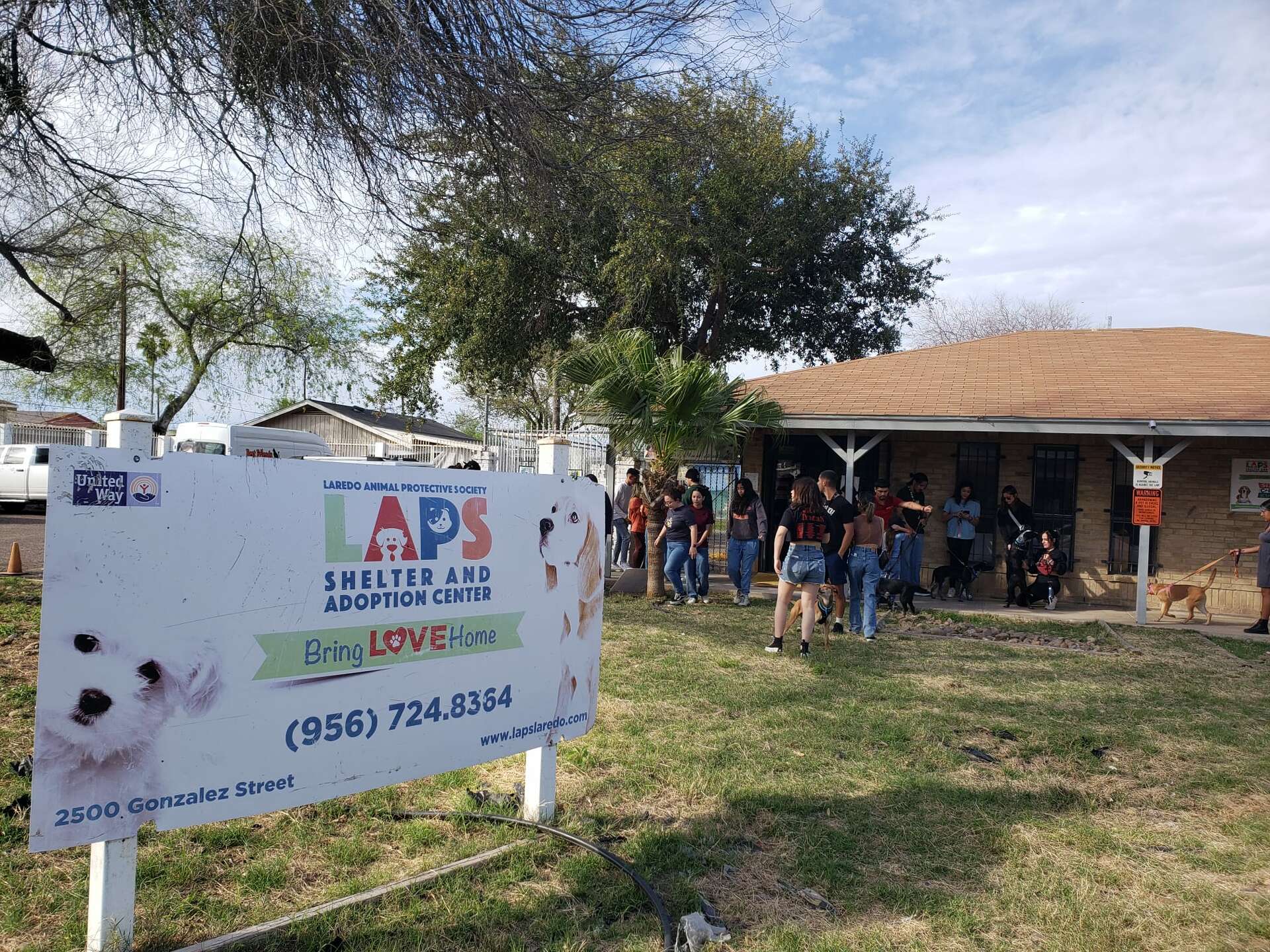 LAPS to host Rainbow Bridge Remembrance for departed Laredo pets