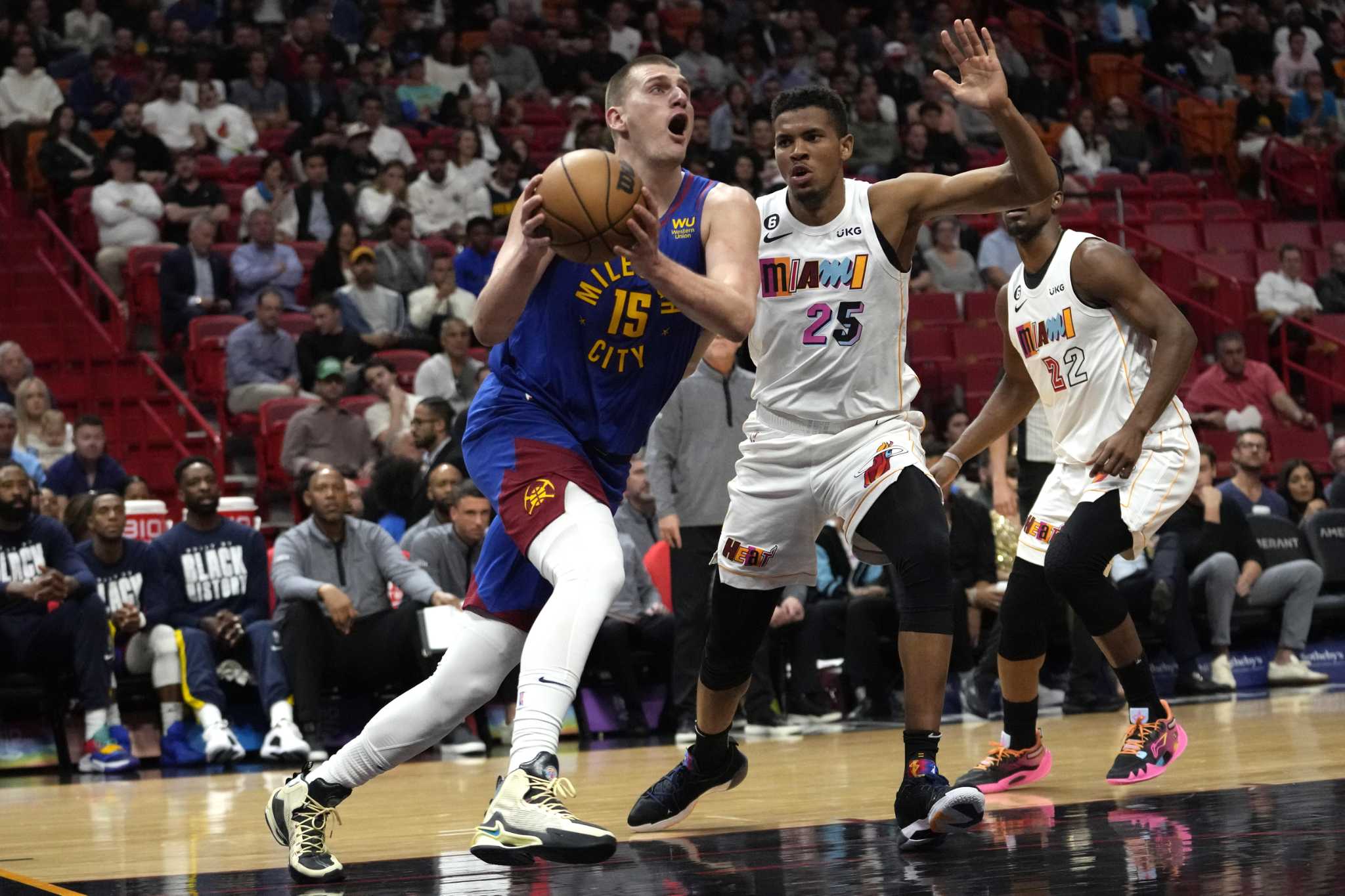NBA: Nikola Jokic leads Nuggets over Heat