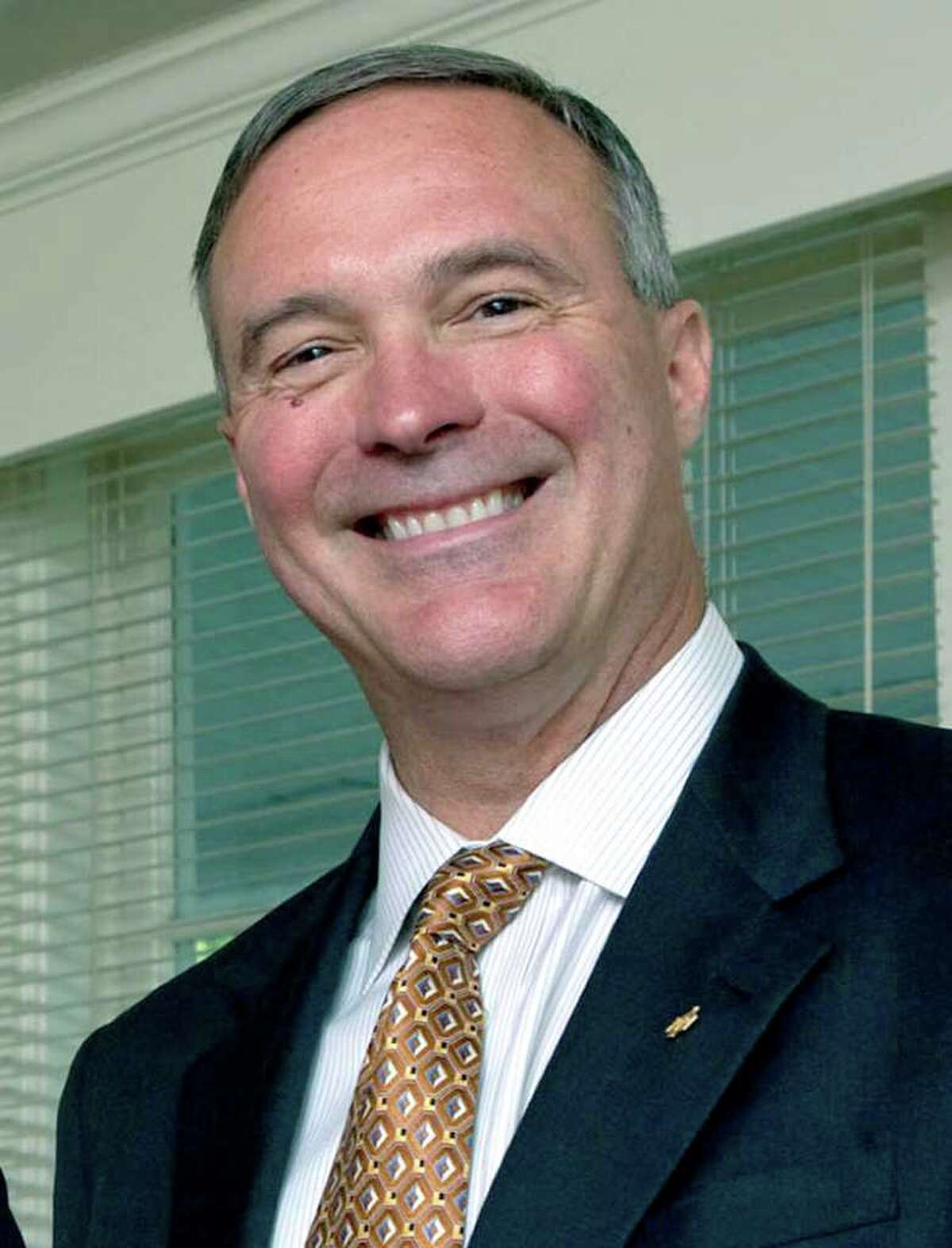 Foreclosures continue to climb