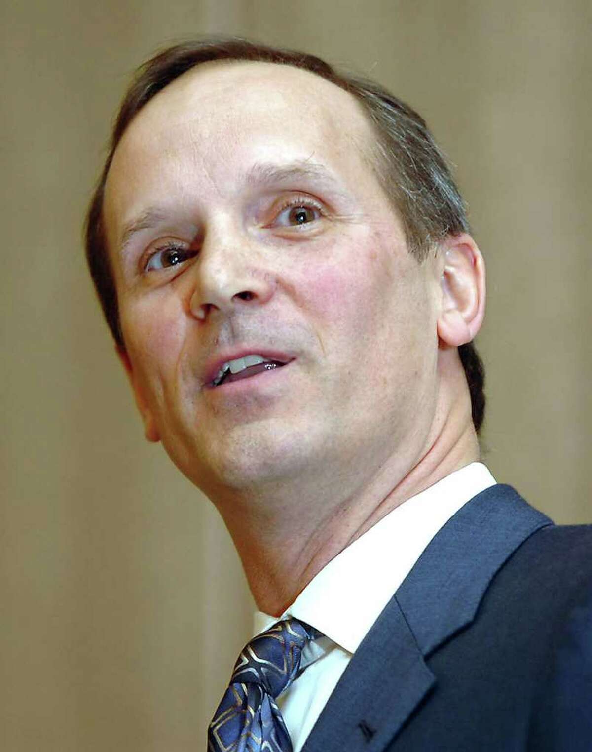 Foreclosures continue to climb