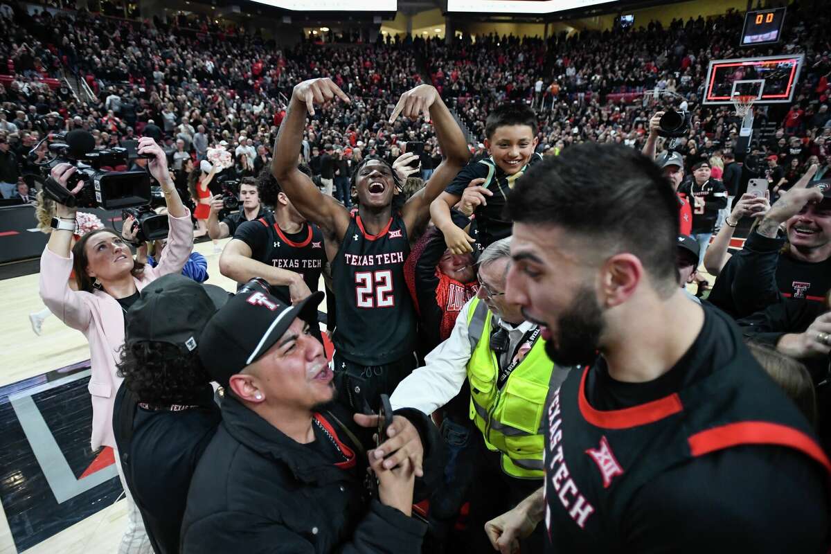 No. 6 Texas Longhorns upended by Texas Tech Red Raiders