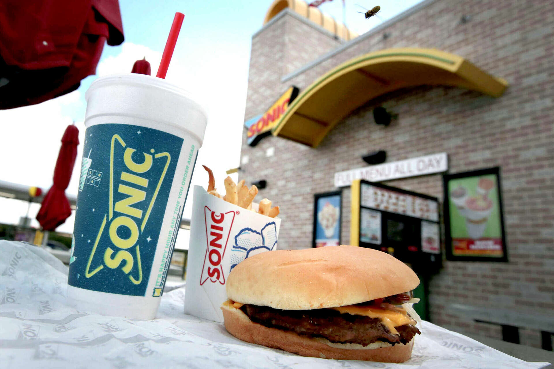 Hawaii's first Sonic restaurant opens next week