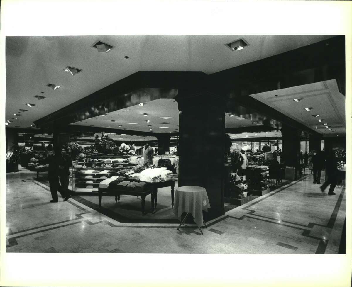 San Antonio’s Rivercenter Mall opened 35 years ago this month