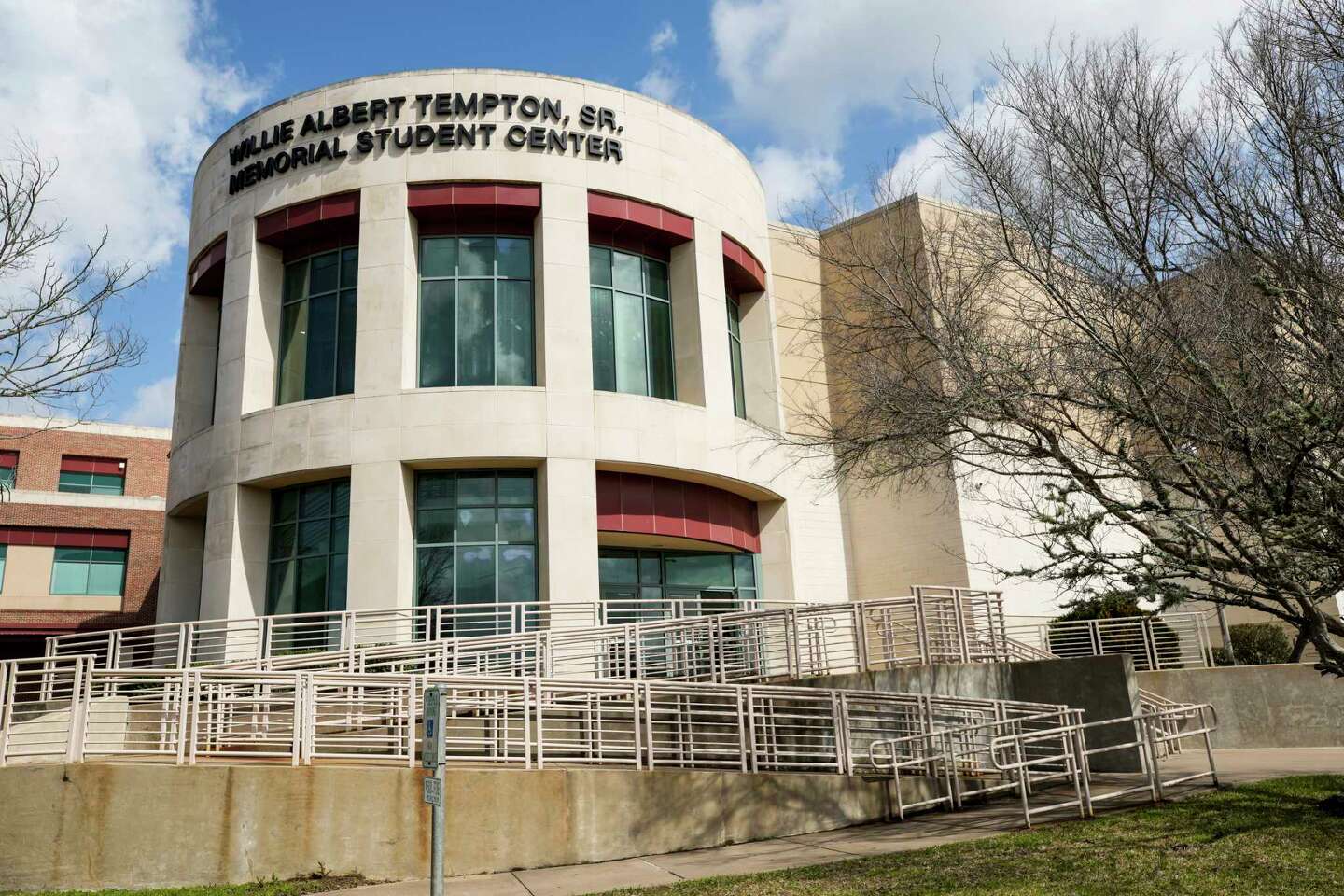 Prairie View A&M raises admissions standards for 2026 freshmen