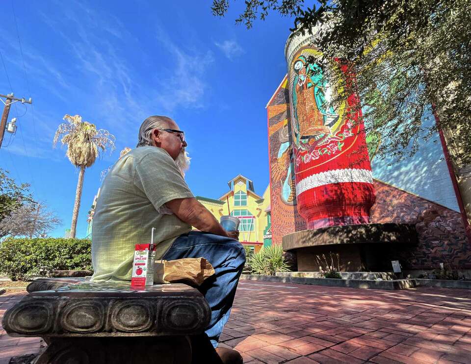 Jesse Trevino, San Antonio artist, has died following cancer battle
