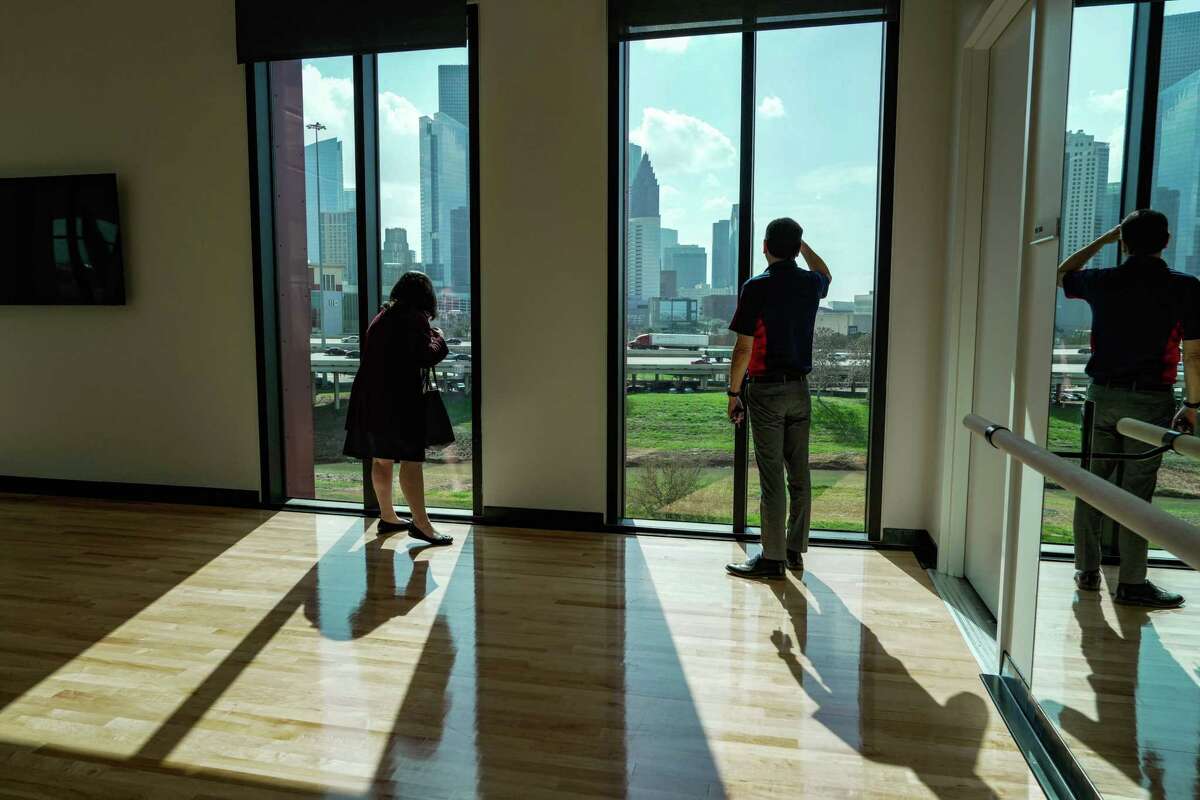 University of Houston Downtown opens center for student success