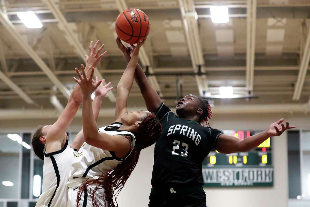 Conroe falls to Spring in final moments of bi-district playoff