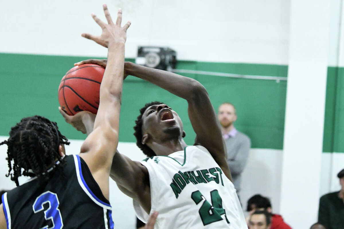 CT boys basketball star Preston Fowler now playing at Brewster Academy