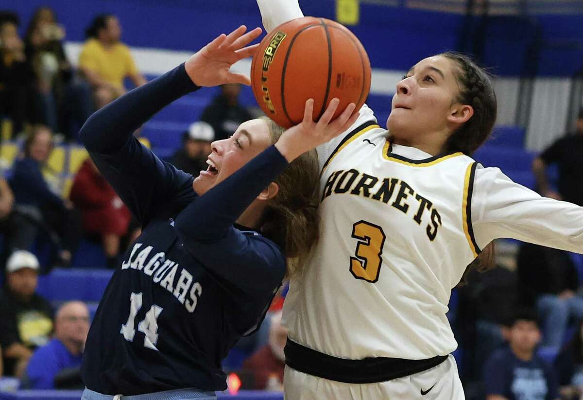 Johnson pulls away late to beat East Central in first round