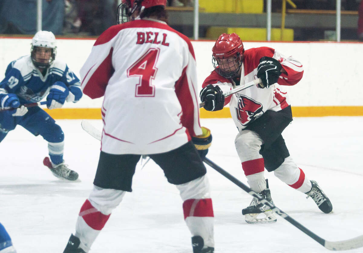 Columbia took advantage of Alton penalties to sweep semifinals