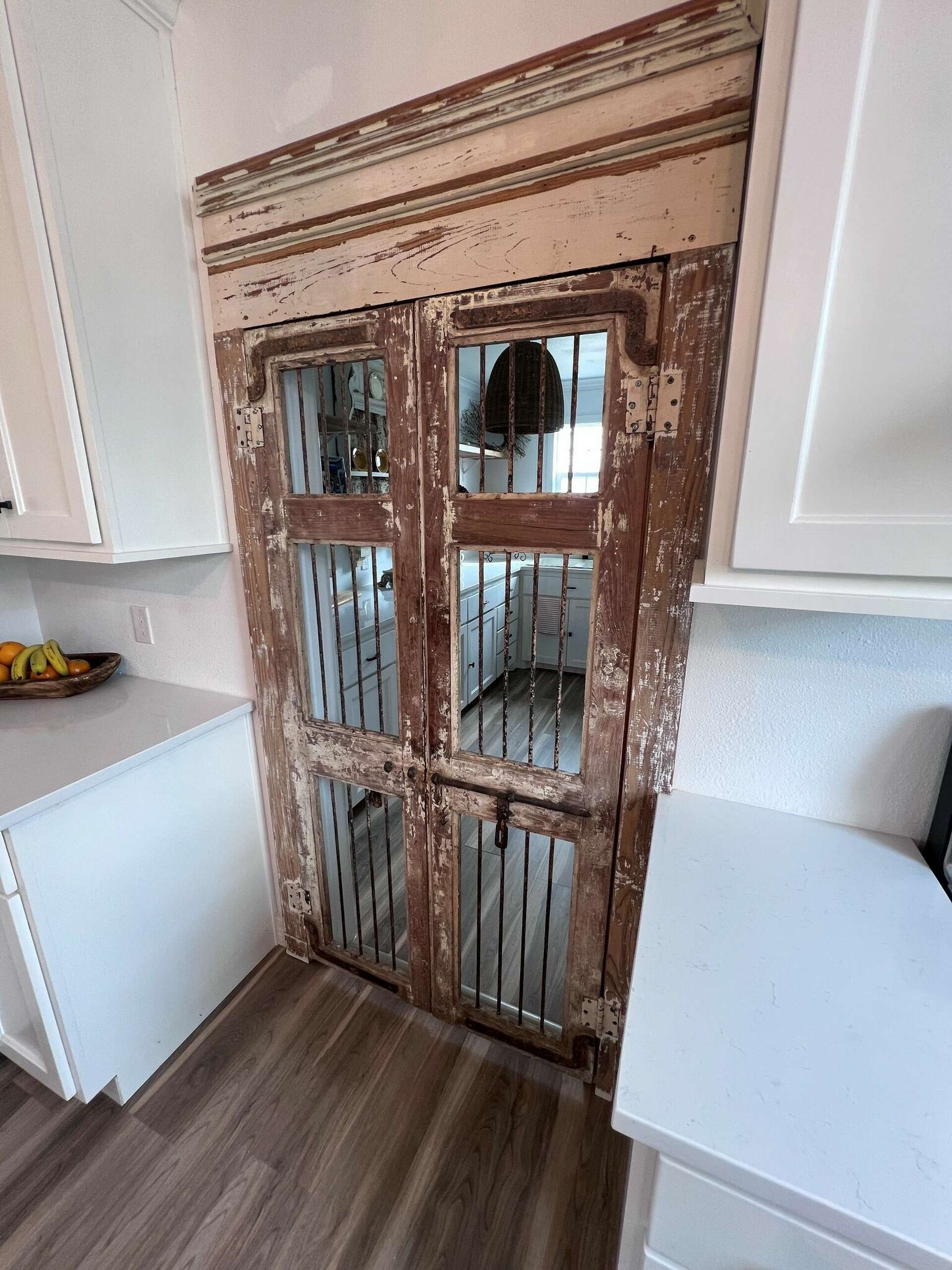 120-year-old Victorian house in Gillett gets modernized