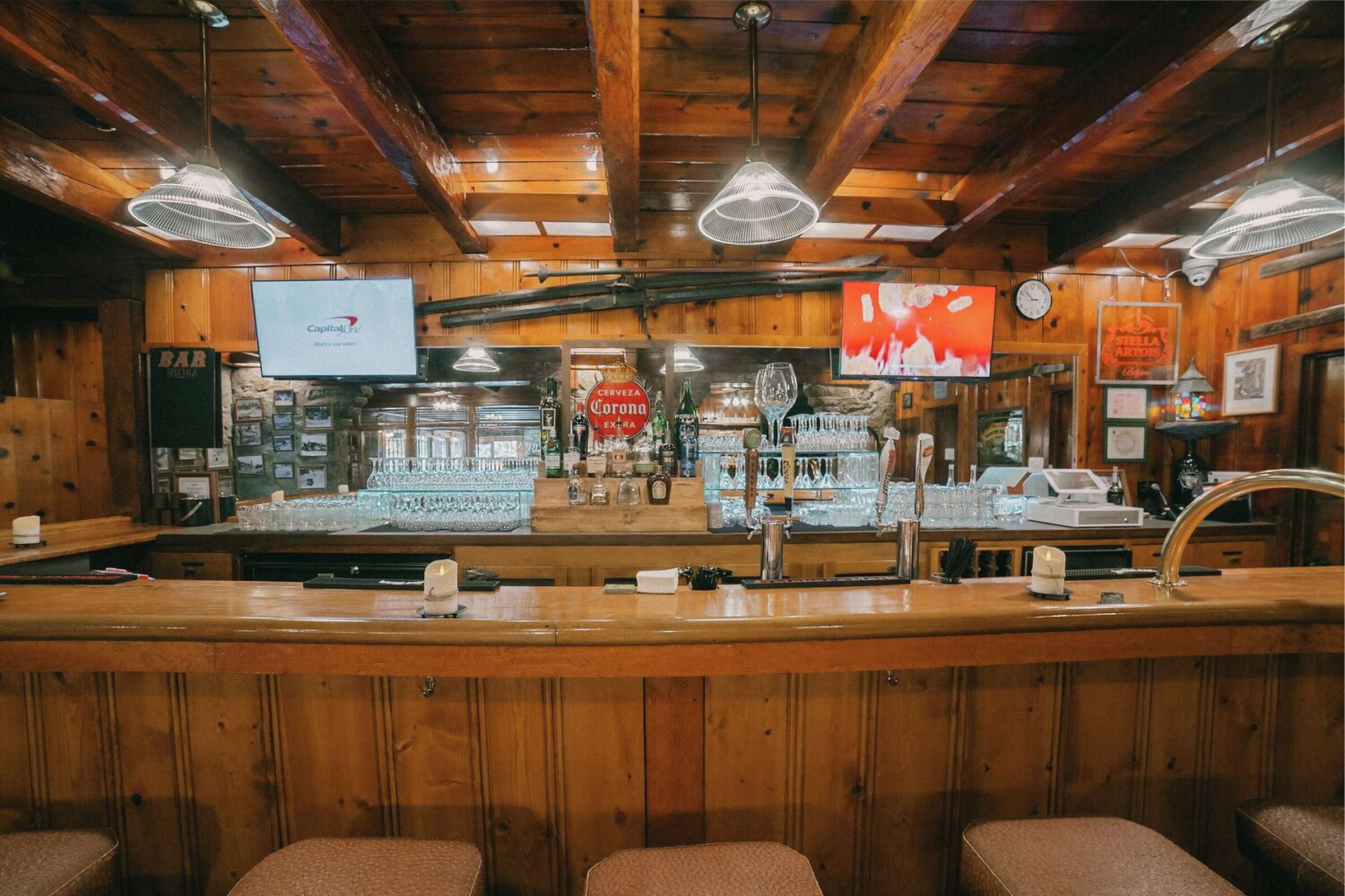The story behind that vintage sign on the road to Tahoe