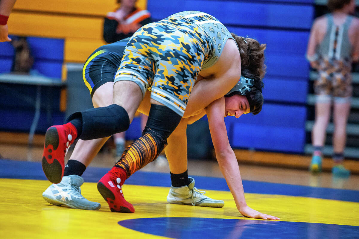 PHOTOS: Midland High School grapples in regional wrestling tournament