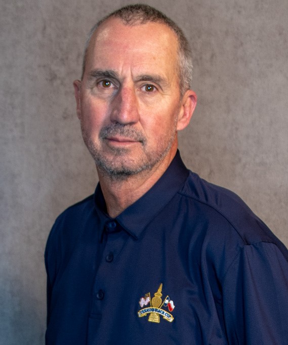 Midland golf pro Greg Sikes readies for retirement from Hogan Park