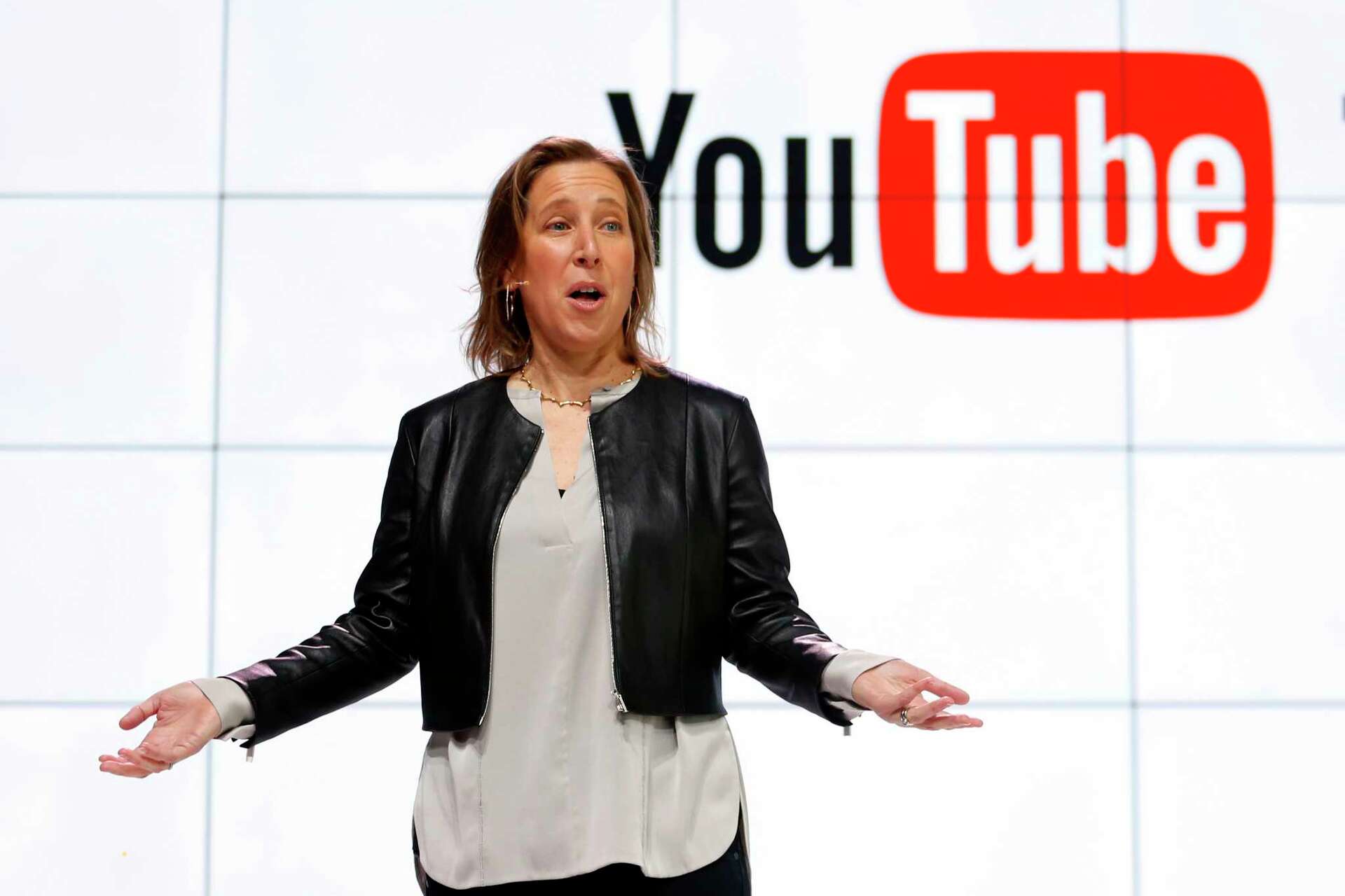 YouTube CEO quitting