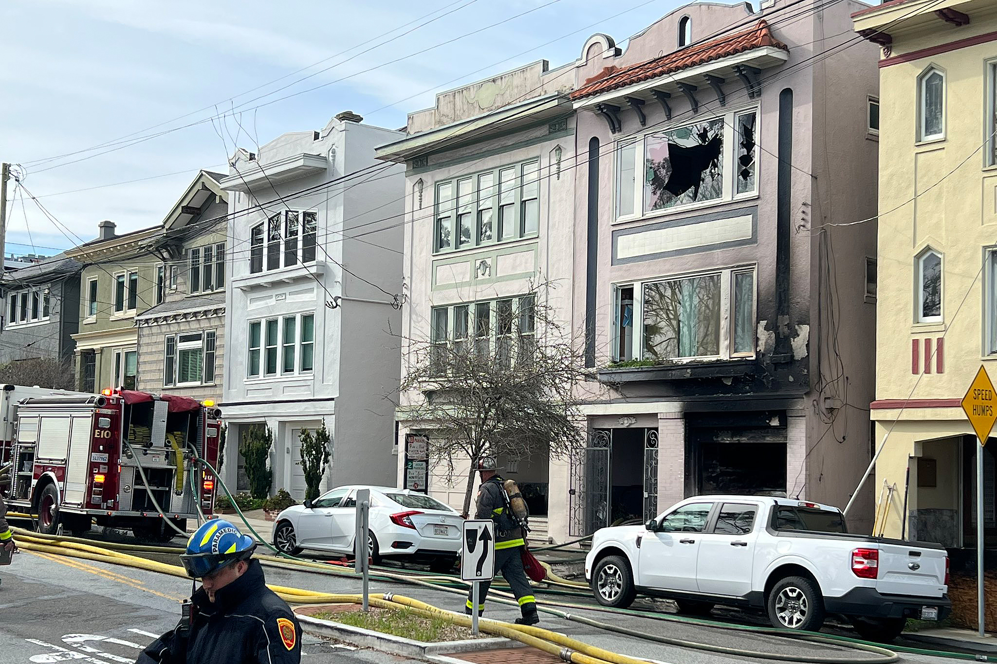 13 people displaced in San Francisco house fire