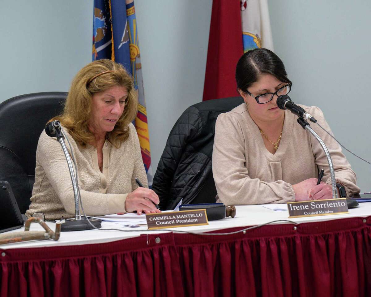 Troy offers to replace all lead pipes by increasing water rate