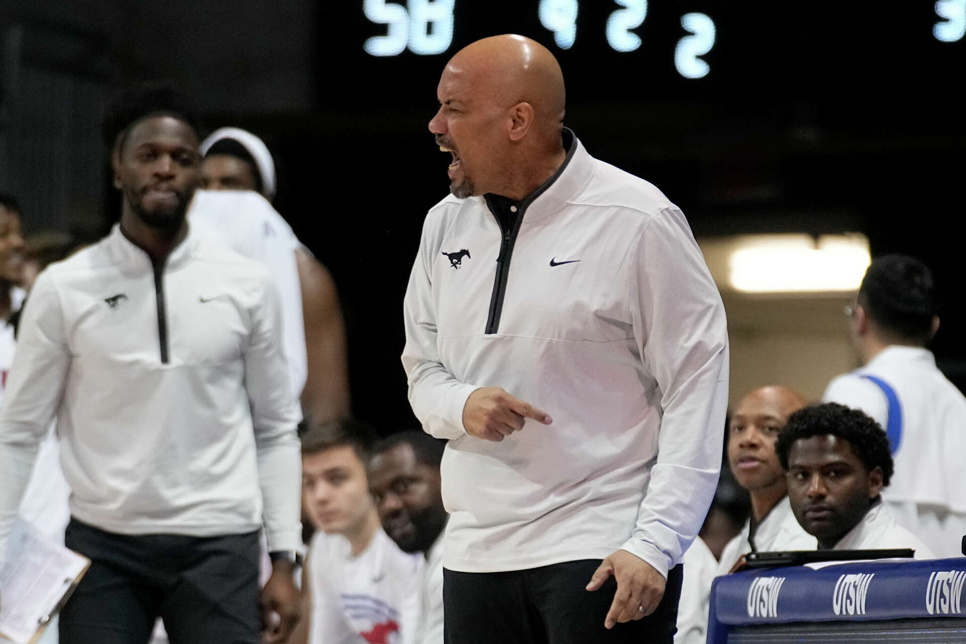 Rice Owls basketball: Rob Lanier hired as next head coach