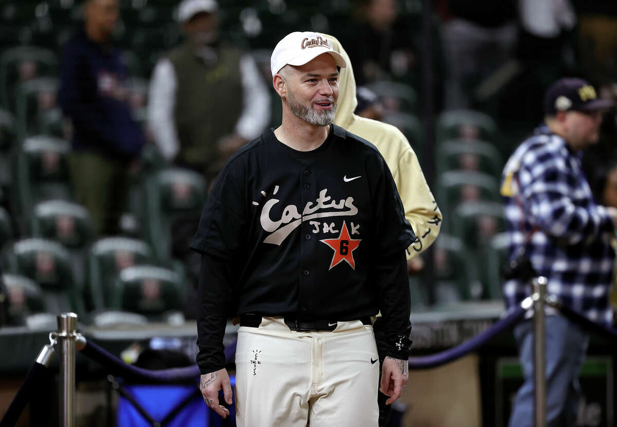 Houston rap icon Paul Wall hyped about Astros, UH basketball