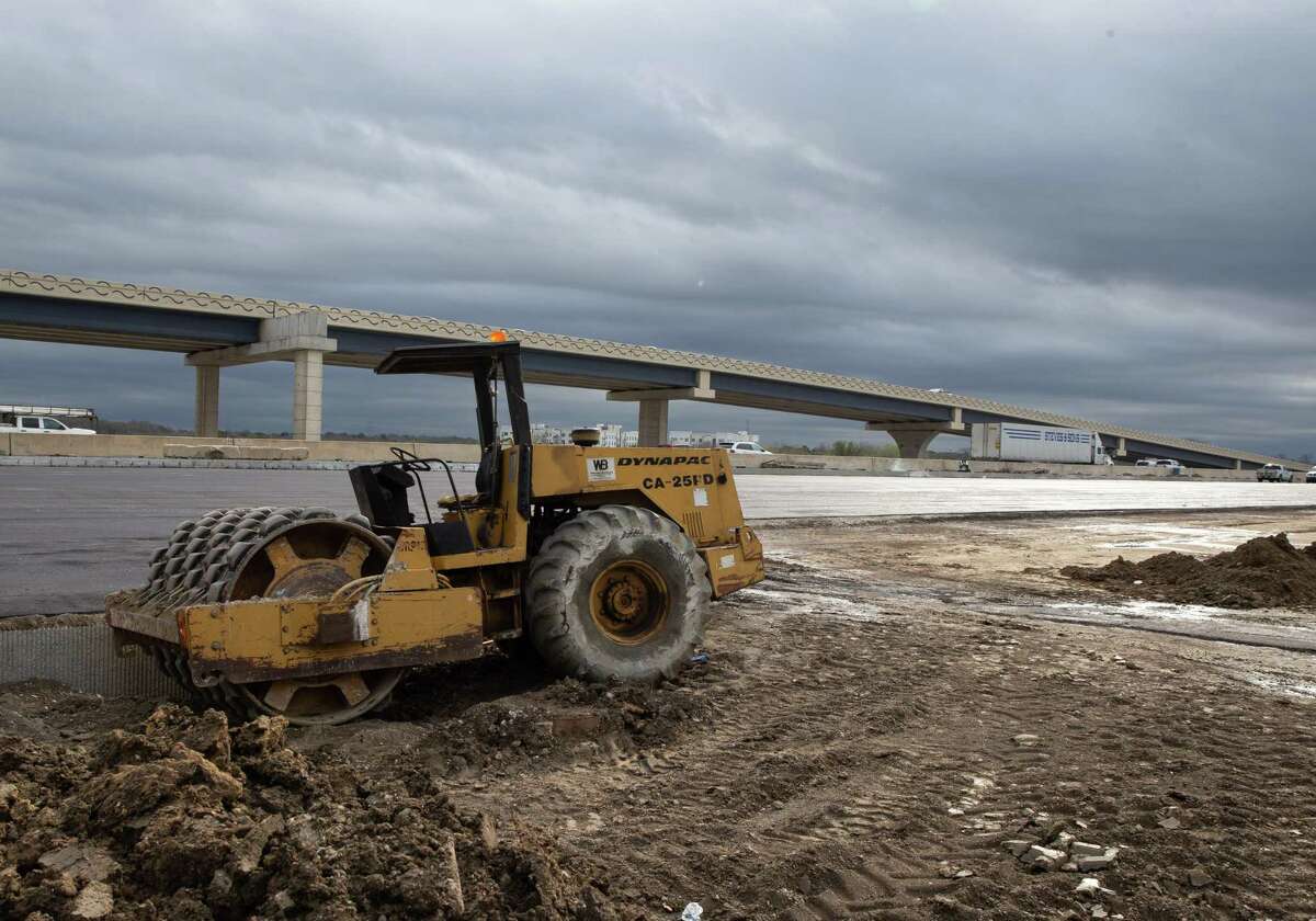 I-45 construction near Galveston: 6 projects will add to traffic