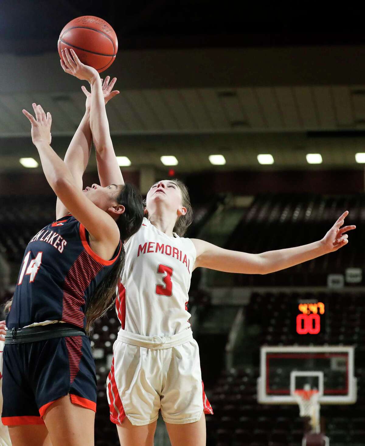 Houston girls basketball: Memorial striving for new heights