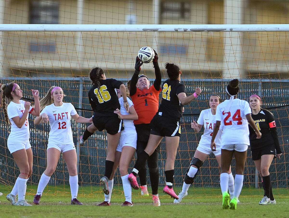 Girls soccer: Taft stays perfect with 2-1 win over Brennan
