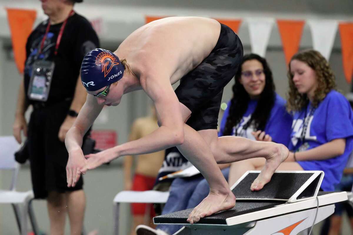 Swimming and diving: The Woodlands girls capture 11th state title