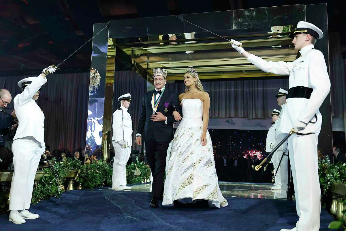 Tilman Fertitta’s Mardi Gras party spotlights Whitmire, young Buzbee