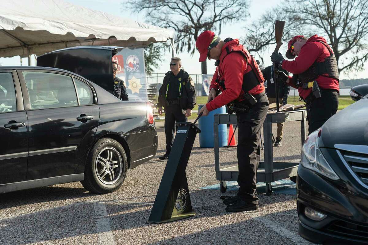 Houston officials collect under 800 firearms at third gun buyback