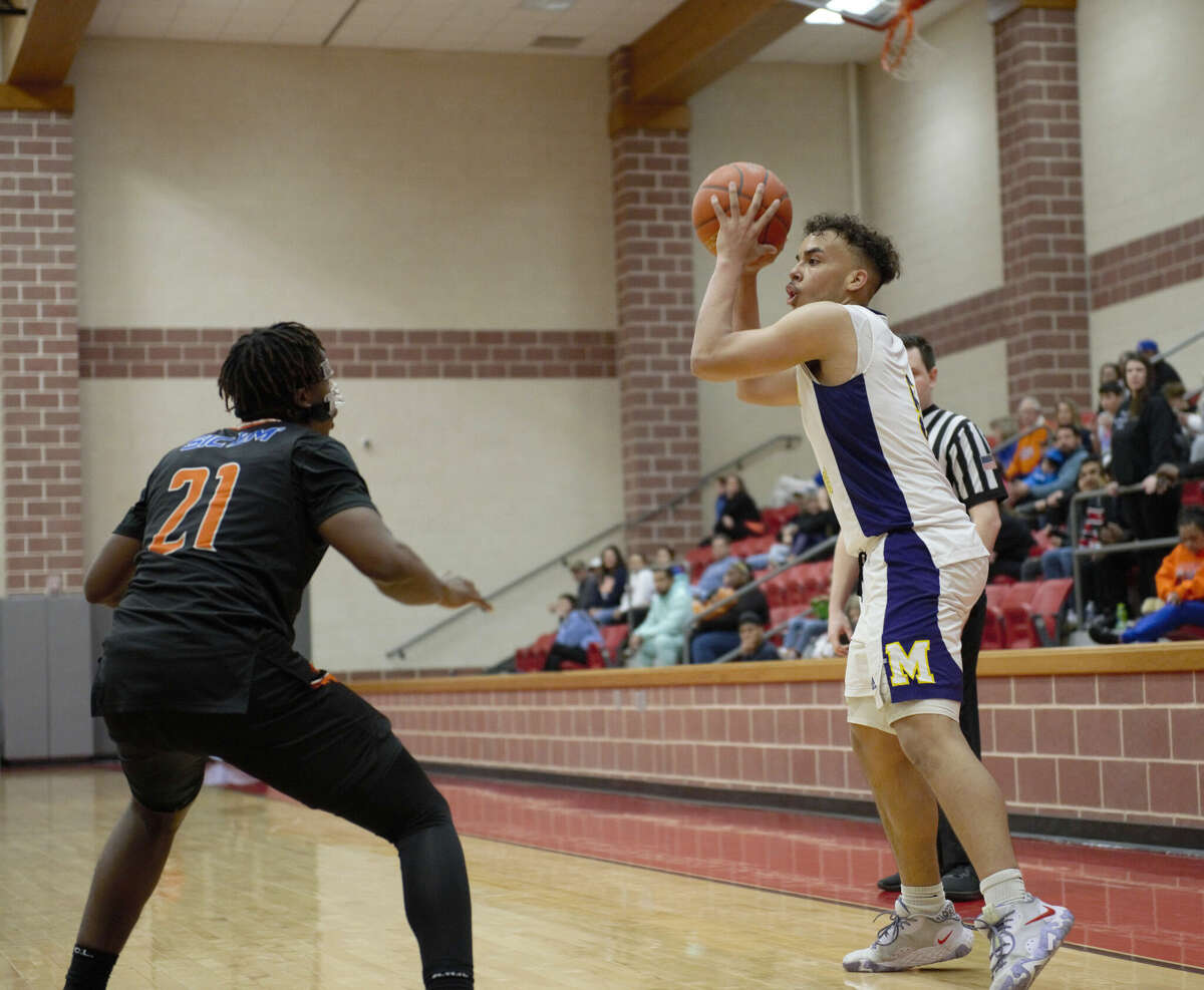 HS BOYS BASKETBALL: Midland High’s season ends in heartbreaker