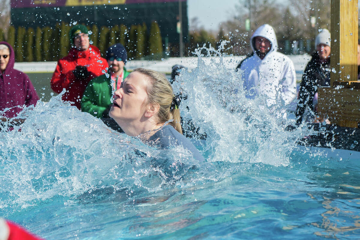 PHOTOS: Splashing at the 2023 Great Lakes Bay Polar Plunge