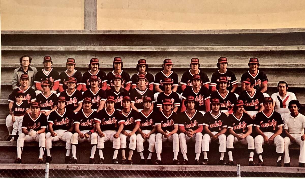 Tecos, Mexican Baseball legend looks back on his historic career